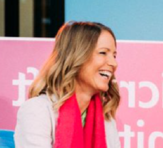 Dr. Annette Doms - Tech Evangelist | Keynote Speaker